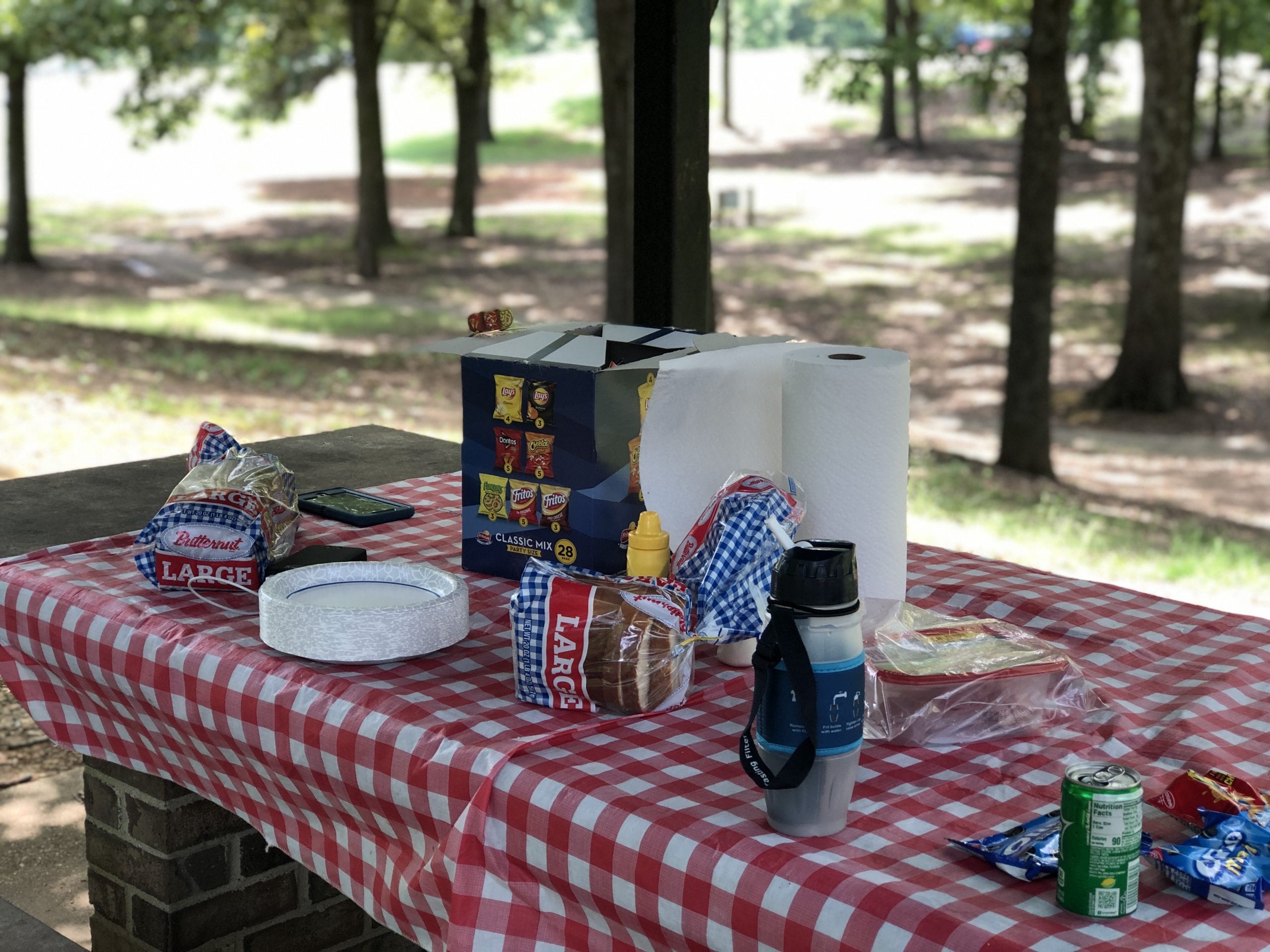 How to Enjoy a No Contact Road Trip - State by State Travel